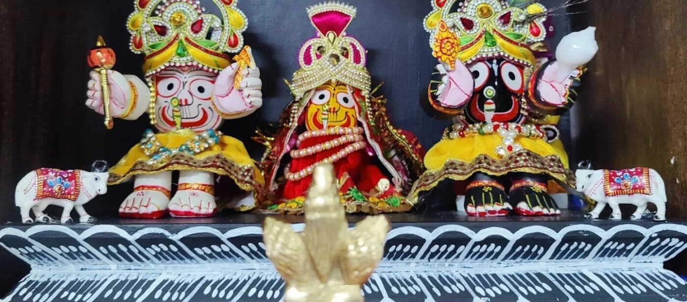 Jagannath Odiani | Deity Shawl | Premium Ornaments